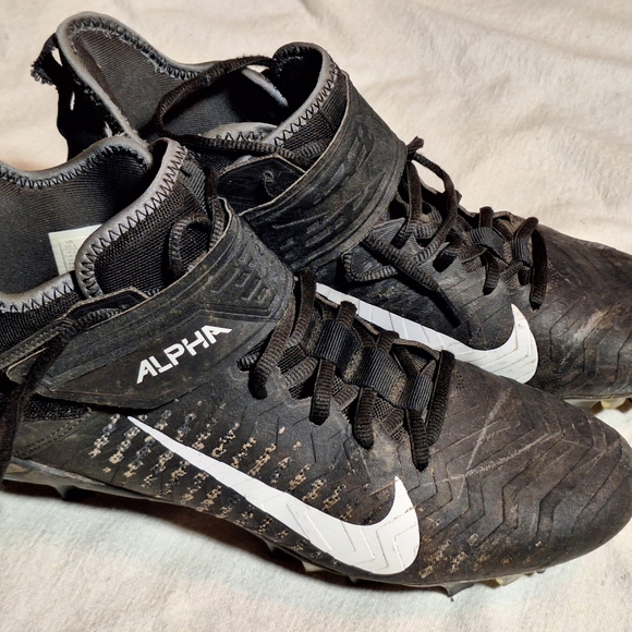 Nike | Shoes | Nike Mens Alpha Menace Pro 2 Mid Cleat | Poshmark